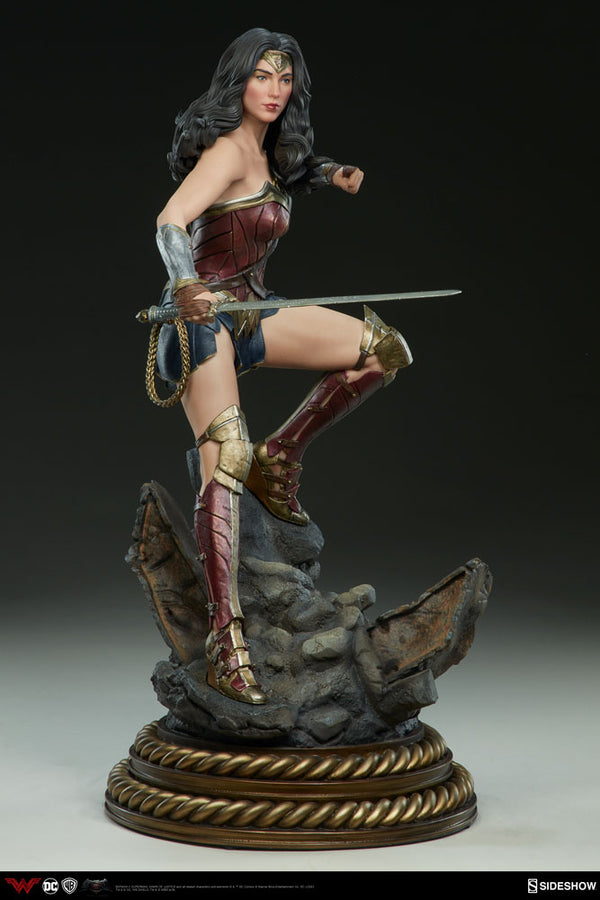 Wonder Woman Gal Gadot DC Comics Premium Format Figure Statue by Sides ...